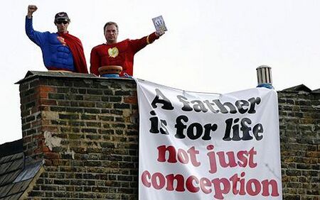 Fathers 4 Justice - WikiMANNia